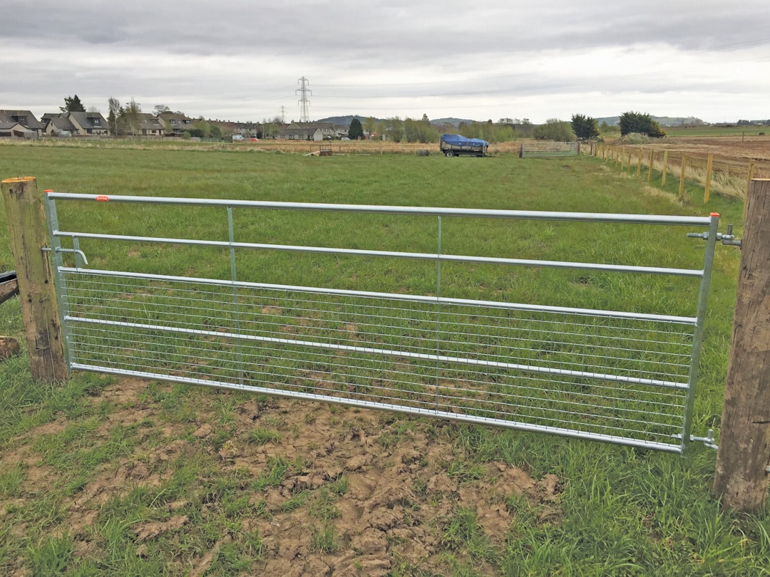 Gates And Posts | Ritchie